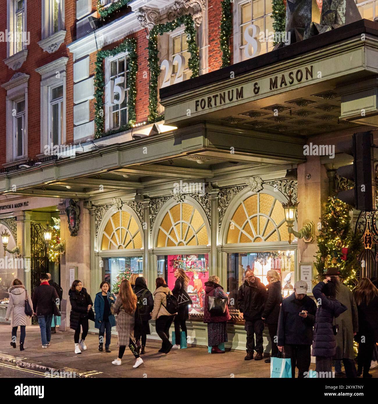 Fortnum and mason piccadilly christmas Banque de photographies et d ...