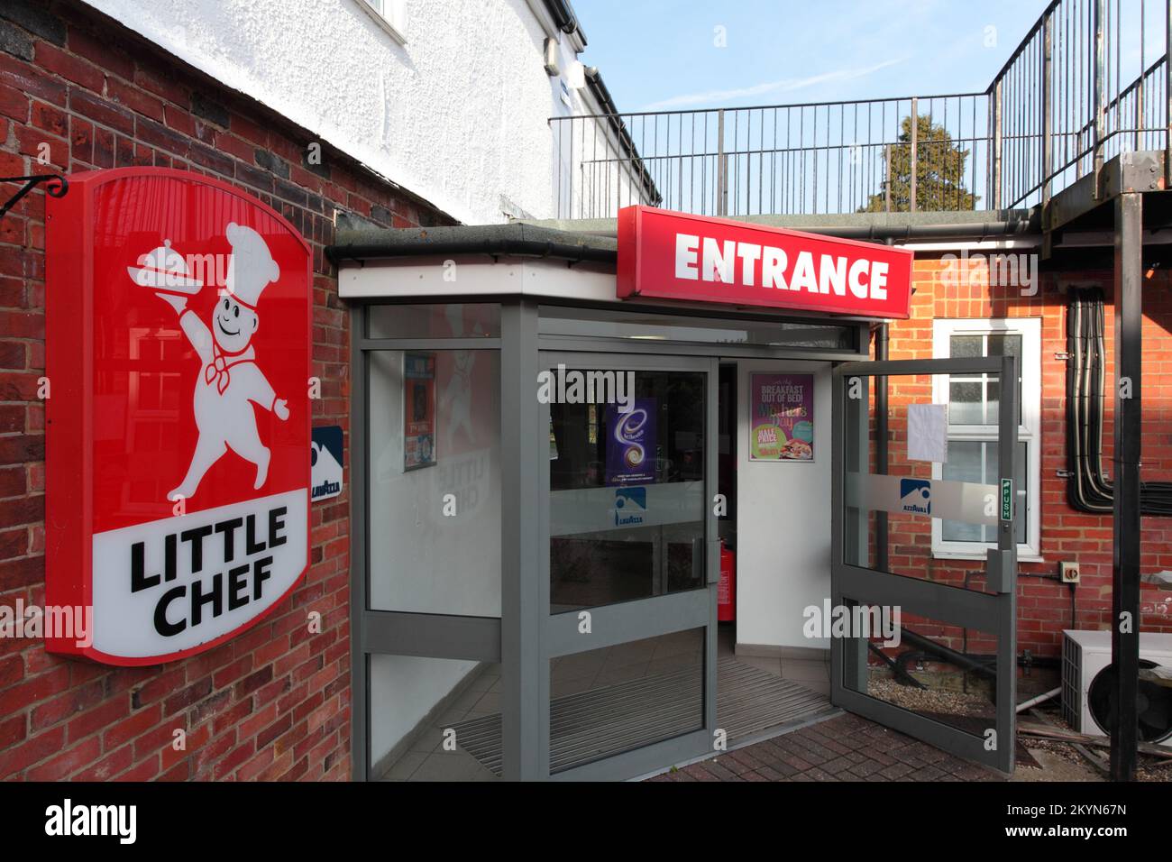 Travelodge stoney cross lyndhurst Banque de photographies et d’images à ...