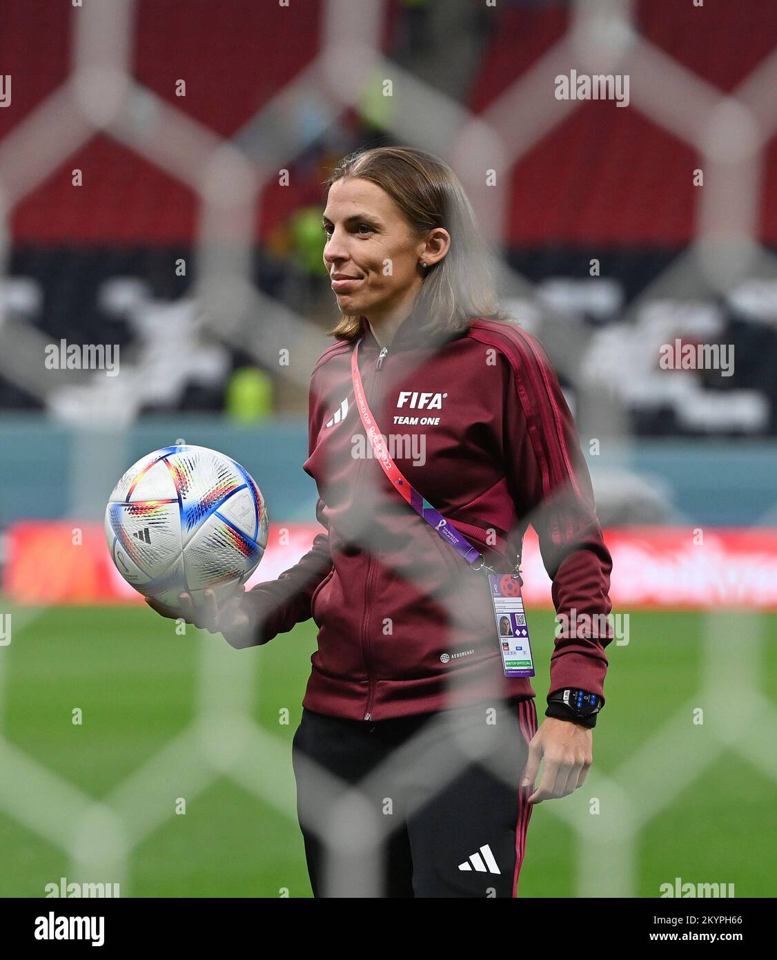 Qatar, 01/12/2022, arbitre/référent Stephanie FRAPPART Costa Rica (CRC ...