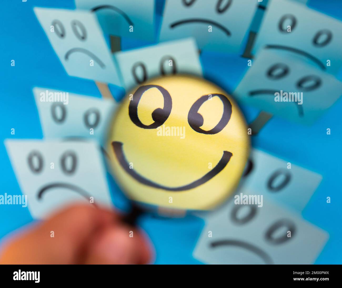 Smiley positive negative post it Banque de photographies et d’images à ...