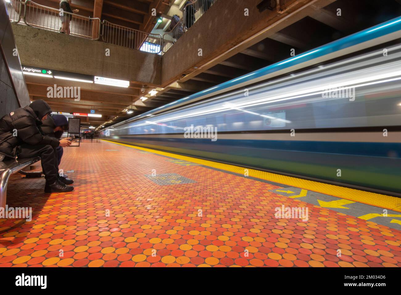 Montreal metro station villa maria Banque de photographies et d’images ...
