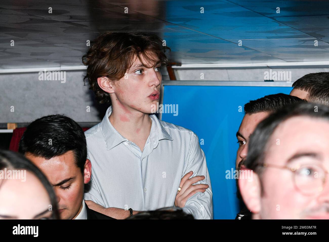 Jeunes activistes lors de la soirée de lancement du nouveau mouvement ...