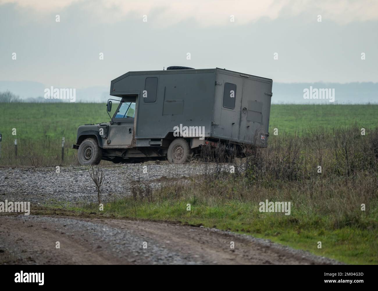 Armée britannique Land Rover Defender Wolf Medical assistance véhicule ...