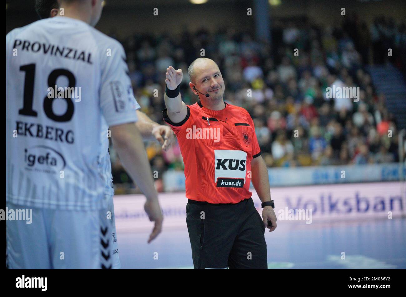 Wetzlar, Allemagne. 04th décembre 2022. Hanspeter Brodbeck ( Referee ...