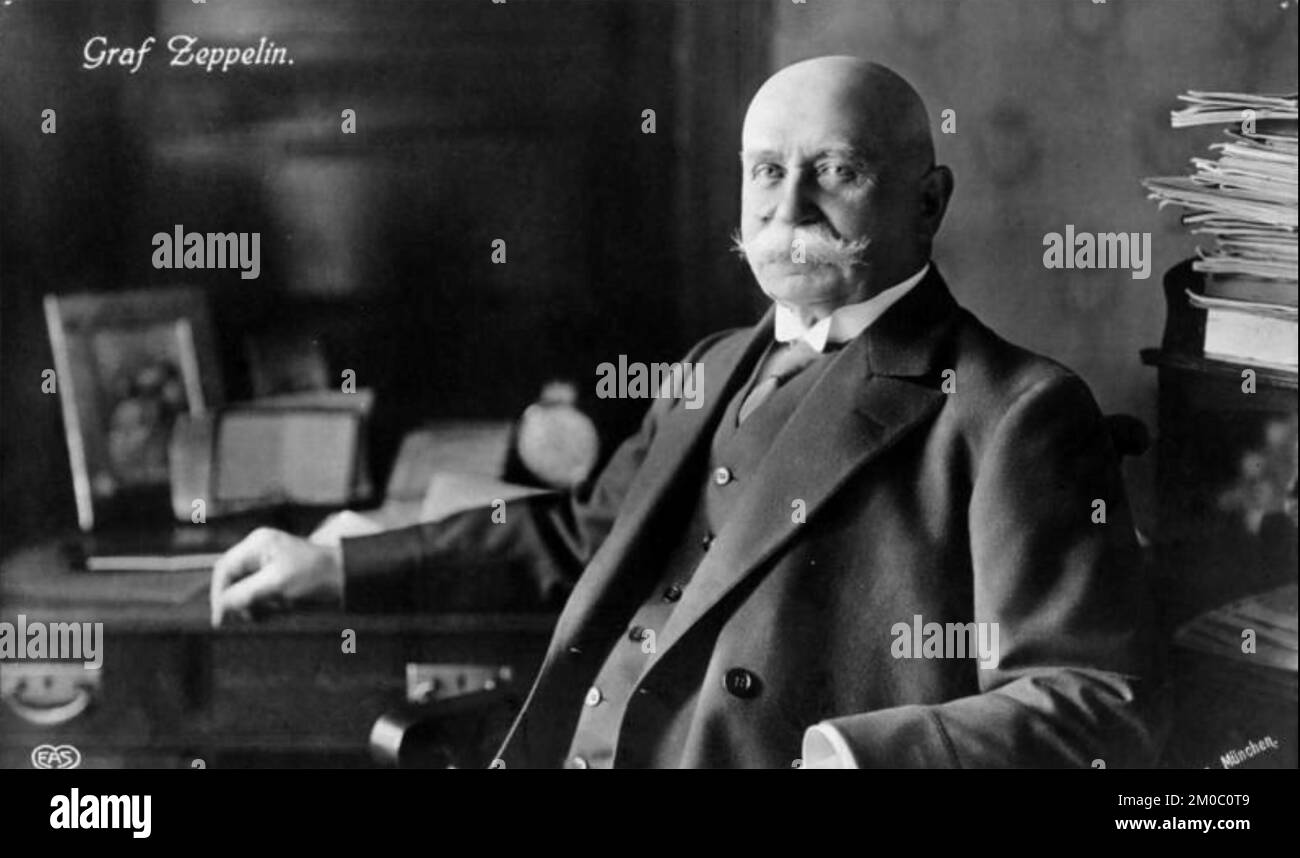 FERDINAND von ZEPPELIN (1838-1917) officier de l'armée allemande qui ...