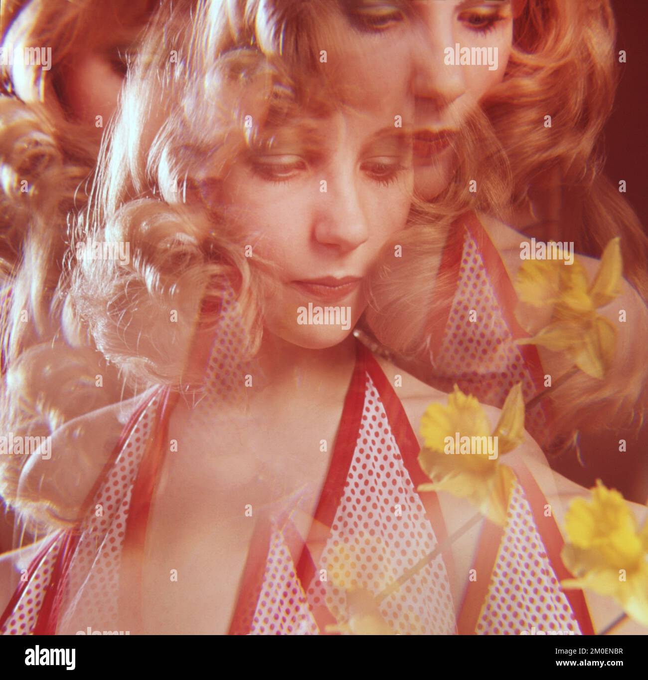 Girl in the 1970s Banque de photographies et d’images à haute résolution - Alamy