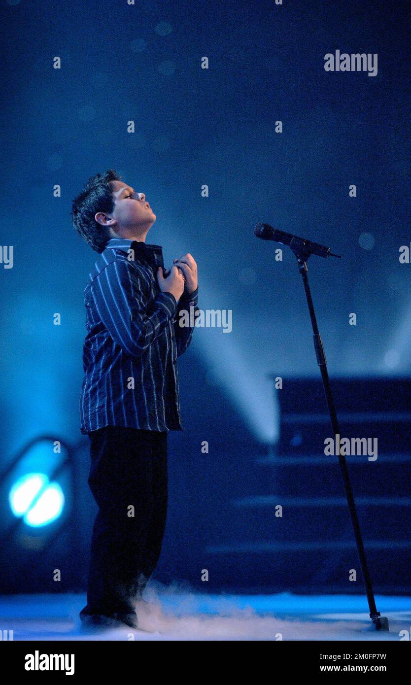 Concours Junior Eurovision de la chanson. Du Royaume-Uni; Tom Morley ...