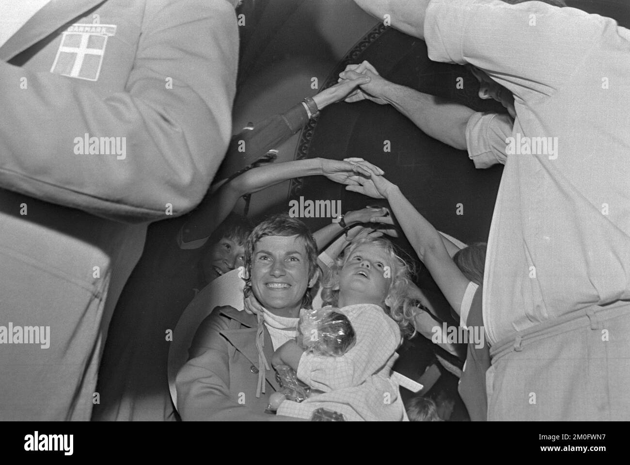 Filles danoises Banque d'images noir et blanc - Alamy