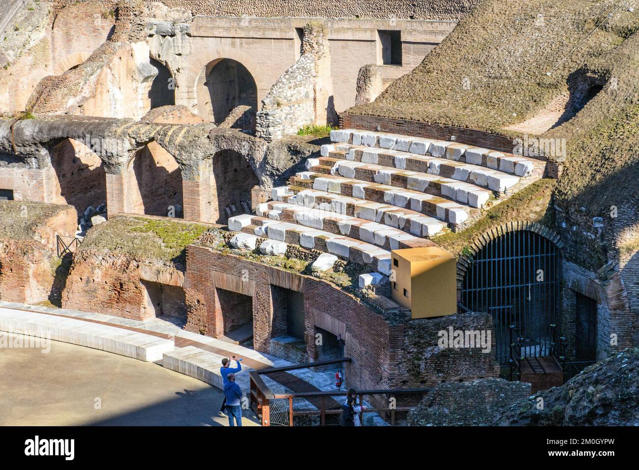 Restauration de la tribune Banque de photographies et d’images à haute ...