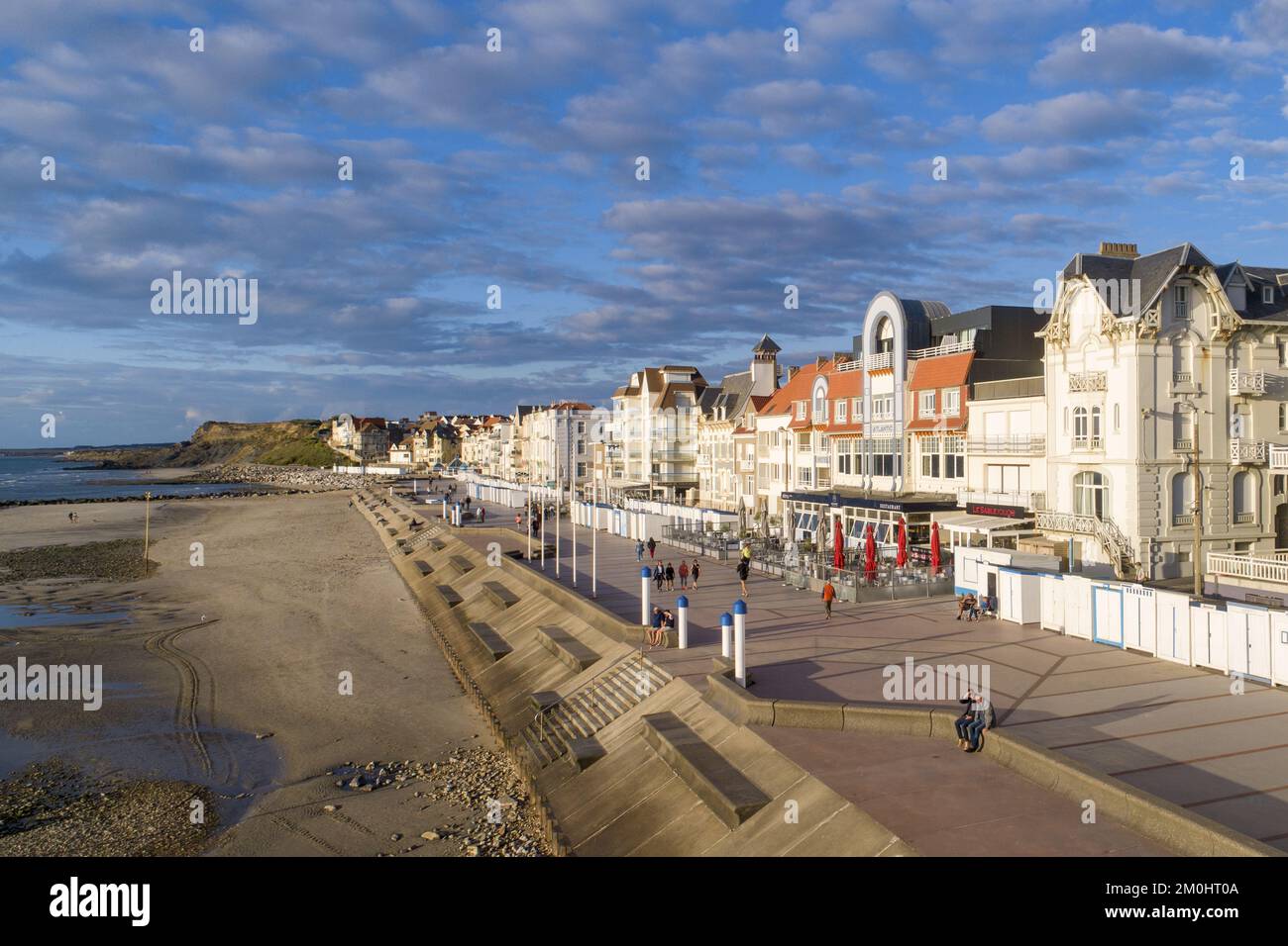 Villa belle epoque vue mer Banque de photographies et d’images à haute résolution - Alamy
