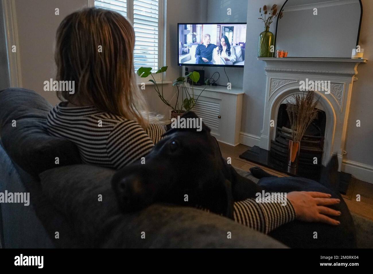 Géorgie avec son chien Sully regardant le duc et la duchesse du ...