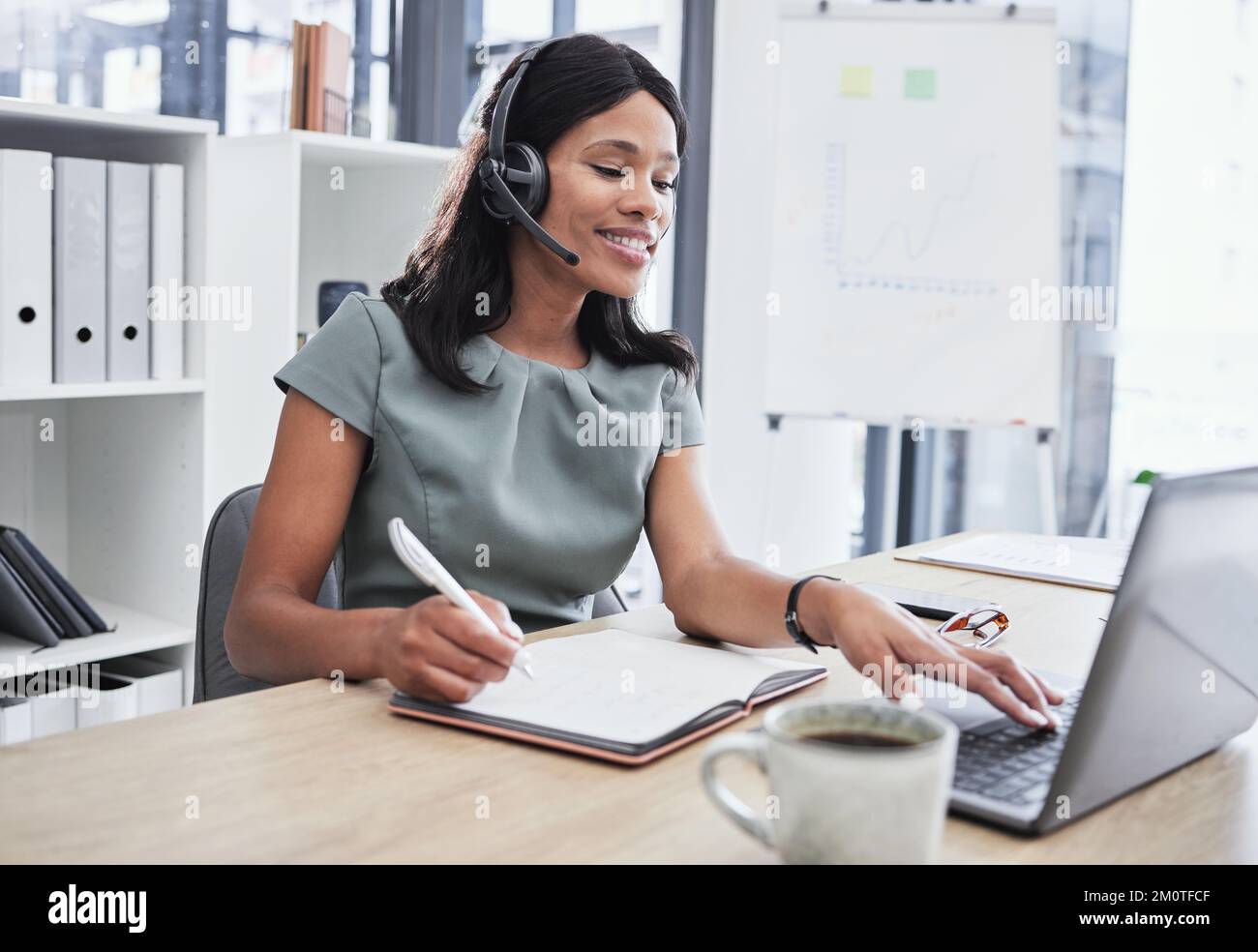 Prise en charge des ordinateurs portables Banque de photographies et d’images à haute résolution ...