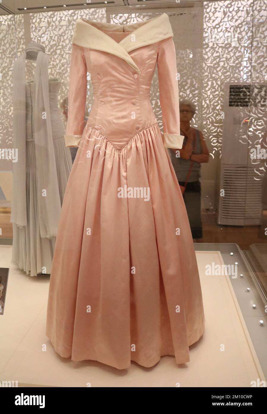 Princess diana fashion Banque de photographies et d’images à haute ...