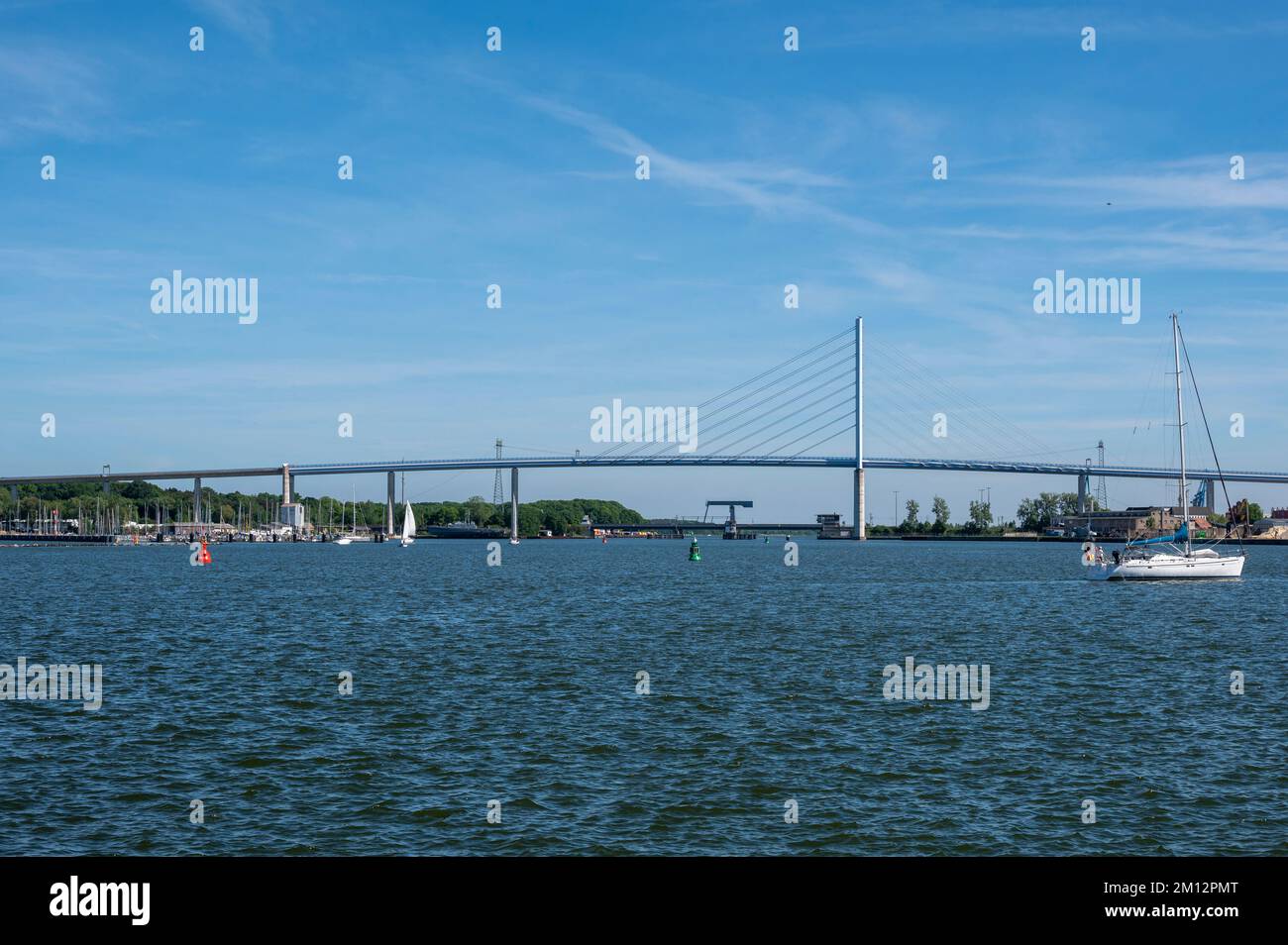 Pont du barrage de rugen Banque de photographies et d’images à haute ...