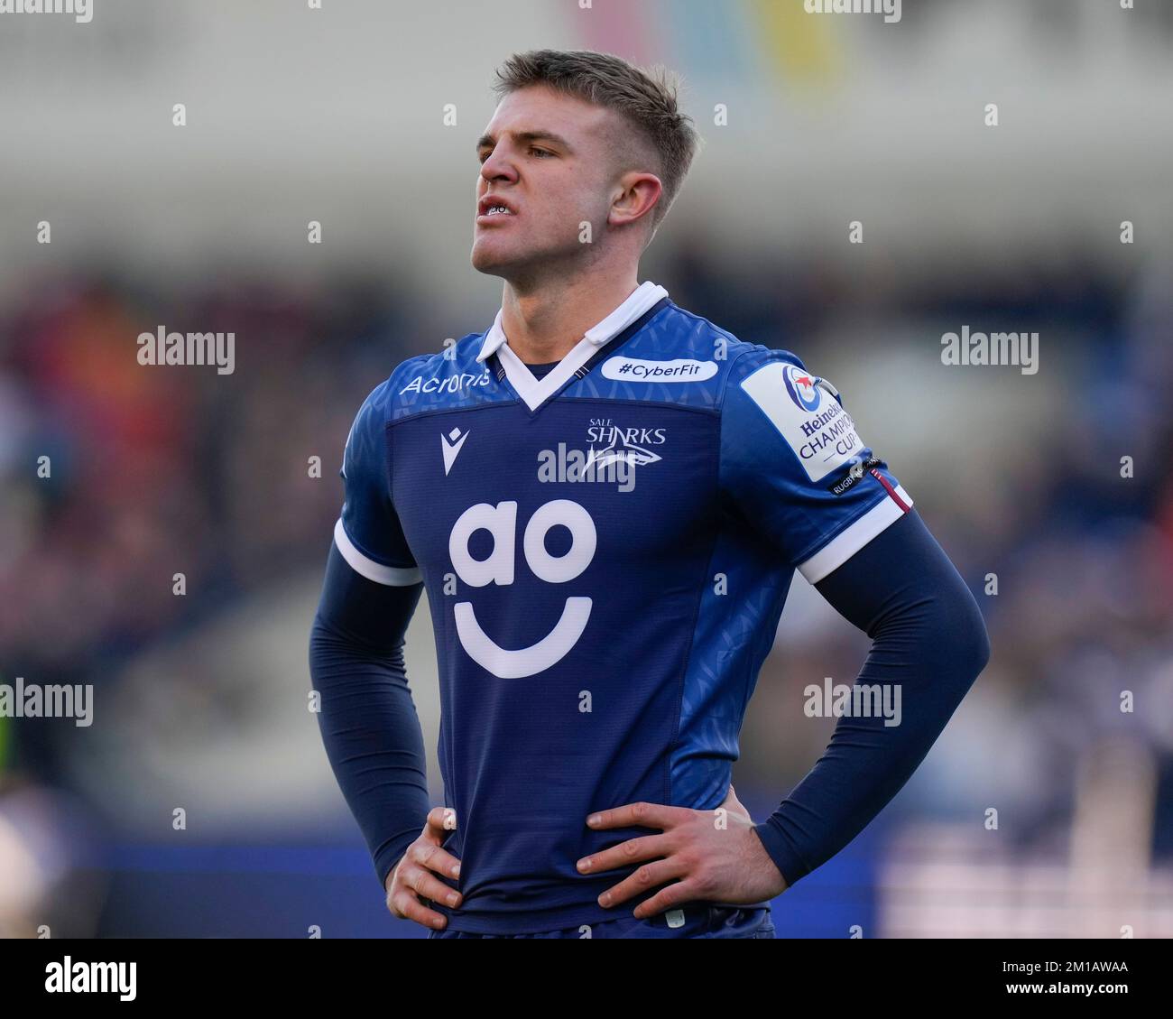 Tom Curtis #22 de sale Sharks pendant le match de la coupe des ...