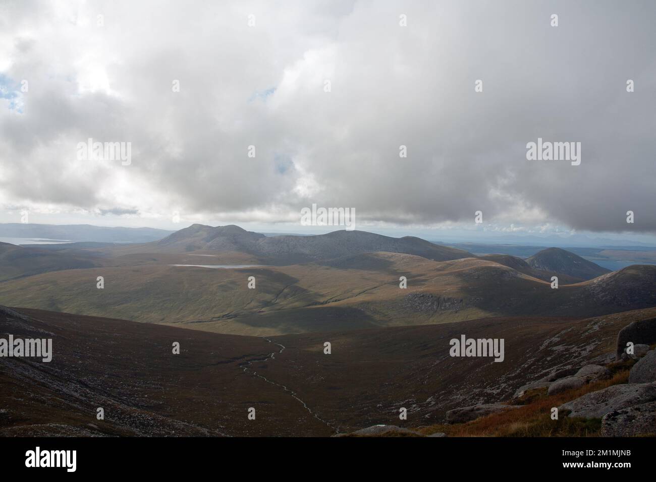 Glen Iorsa avec vue sur Beinn Bharrain Beinn Bhreac et Mullach Buidhe ...