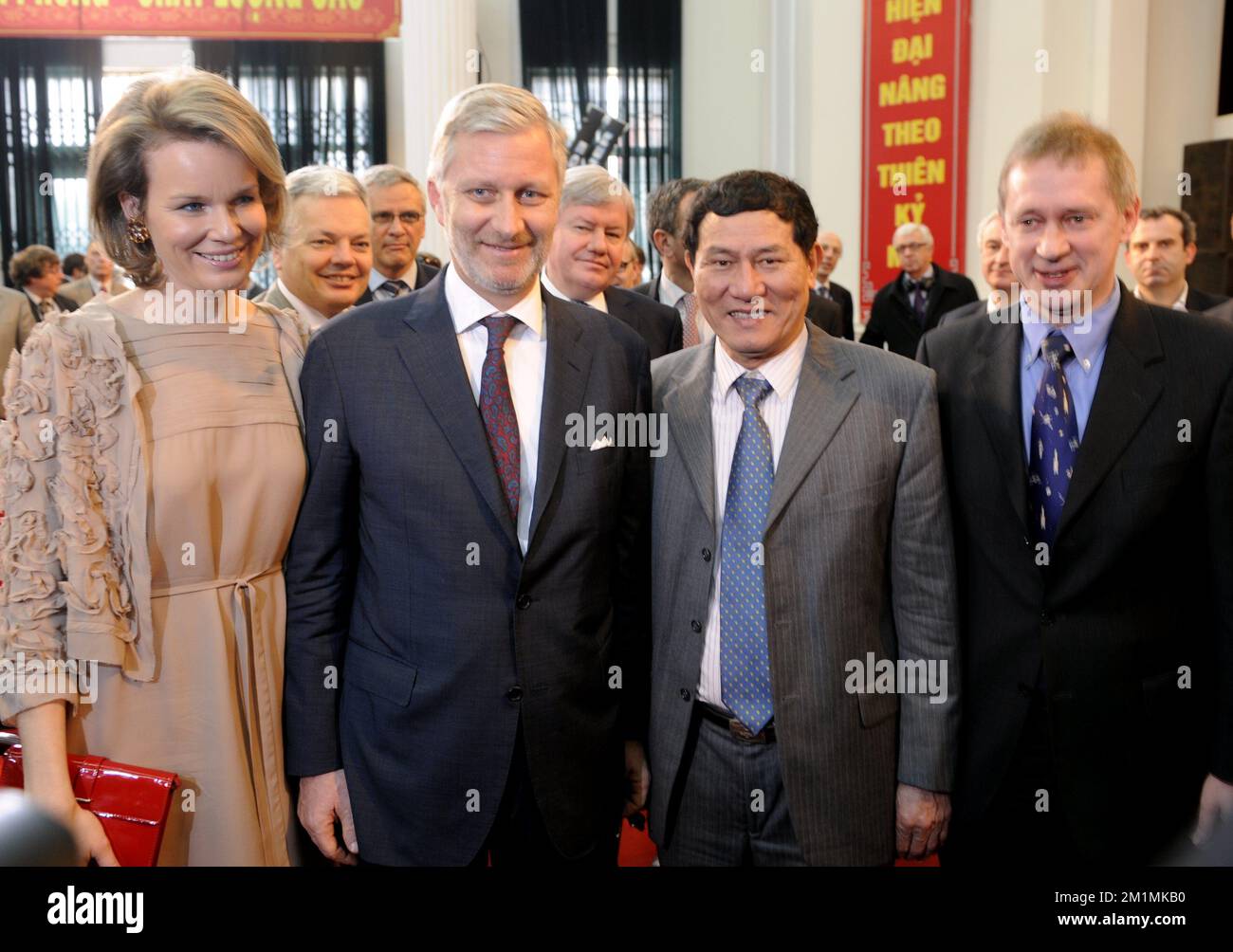 20120312 - HANOÏ, VIETNAM : de gauche à droite, la princesse Mathilde ...