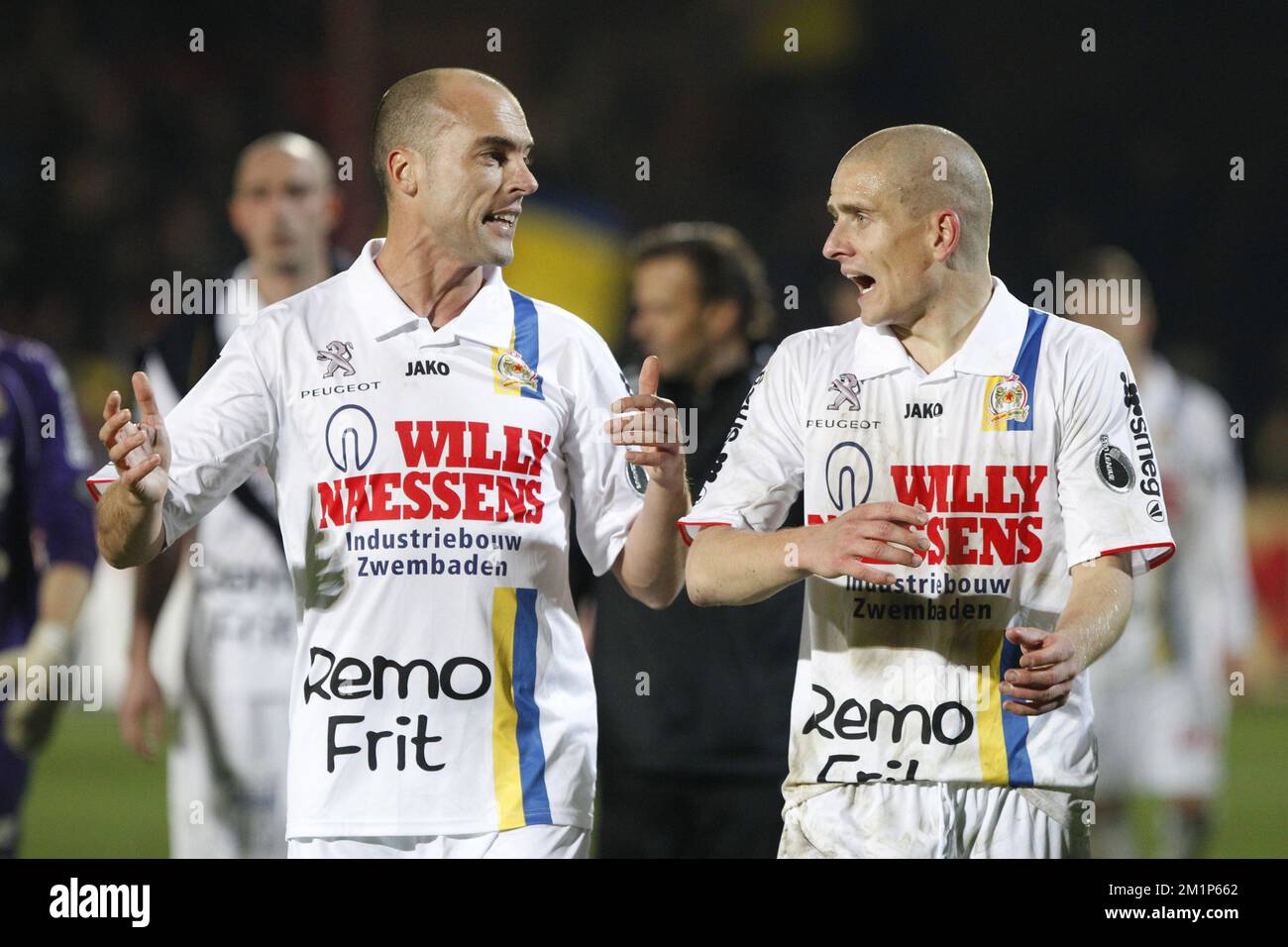 20121124 - MECHELEN, BELGIQUE: Jurgen Cavens de Waasland-Beveren et le ...