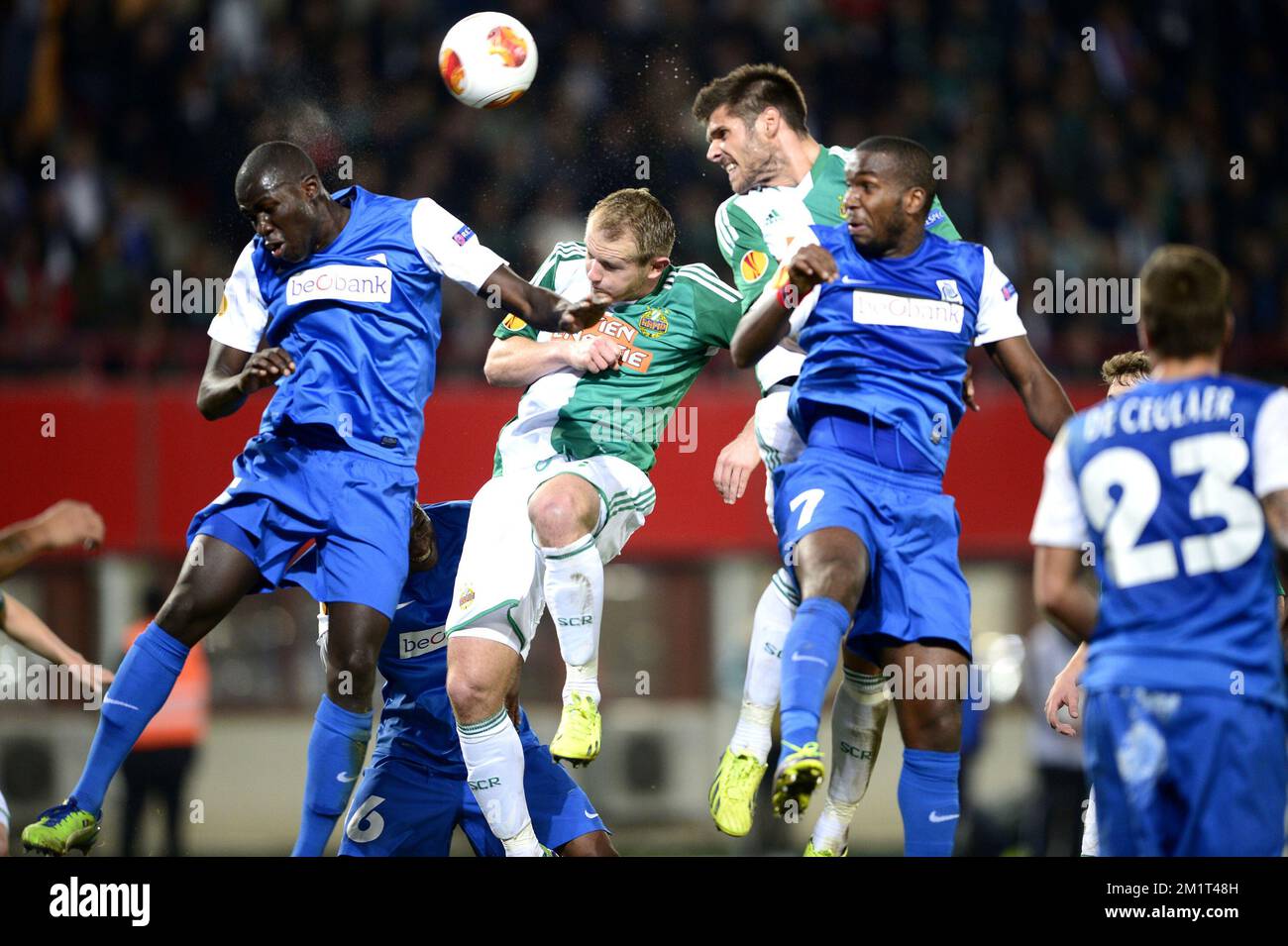 20131107 - VIENNE, AUTRICHE : Kalidou Koulibaly de Genk, Mario ...