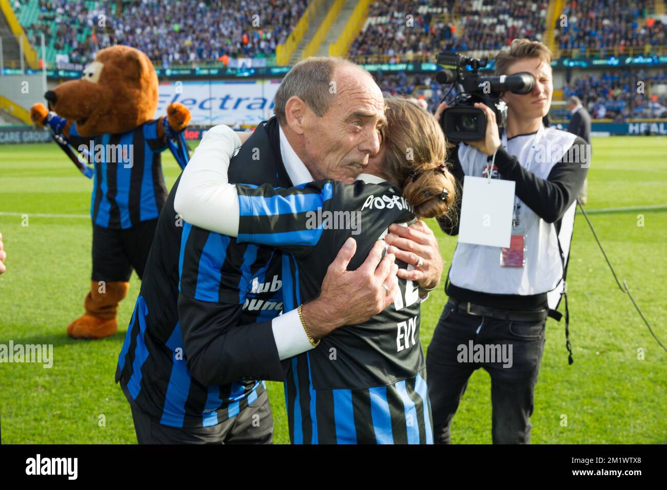 20141026 - BRUGGE, BELGIQUE: L'ancien joueur du Club Raoul Lambert et ...