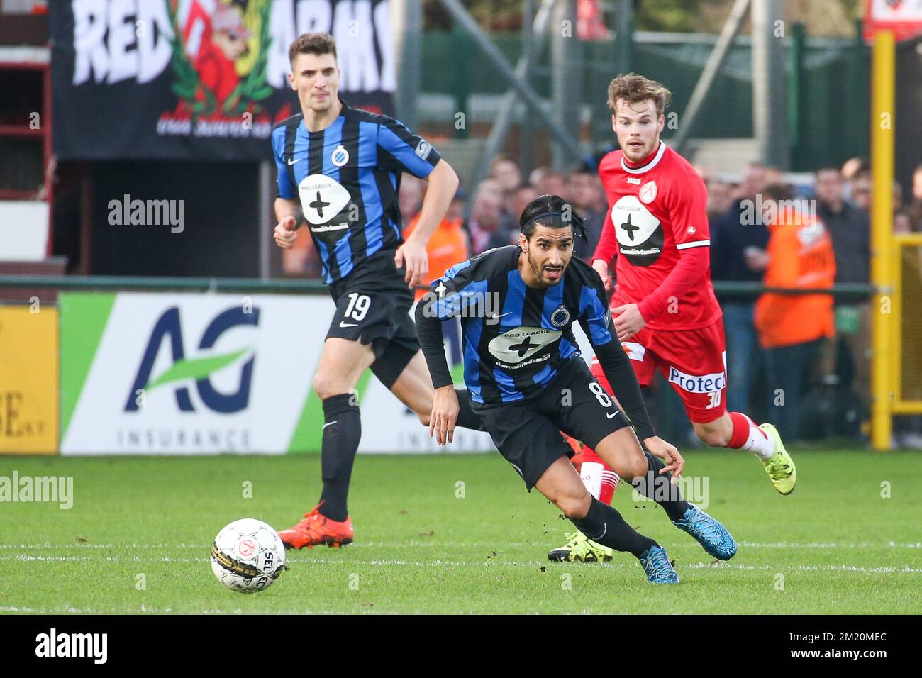 20151226 - KORTRIJK, BELGIQUE: Lior Refaelov du Club en action lors du ...