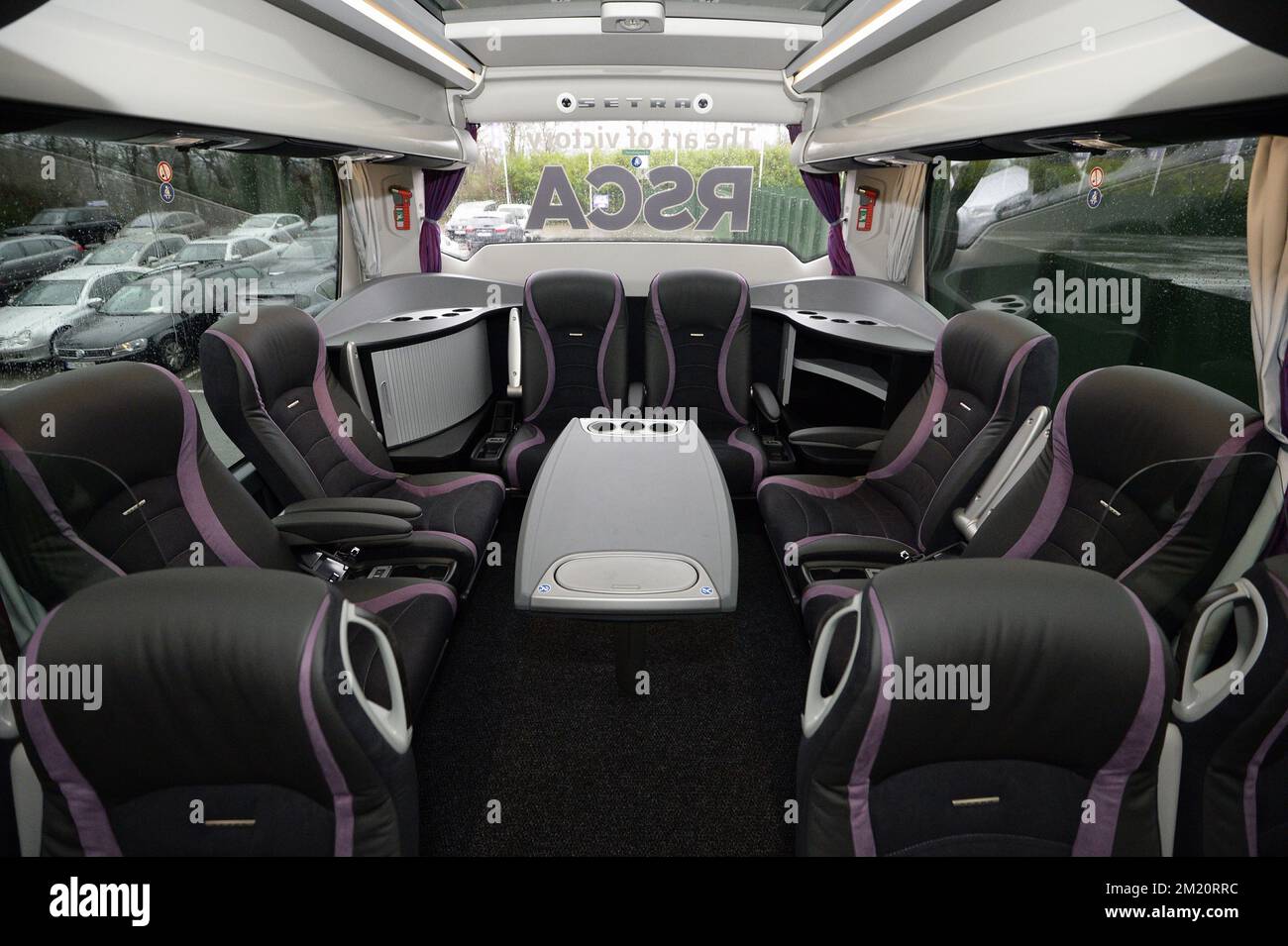 Football bus Banque de photographies et d’images à haute résolution - Alamy