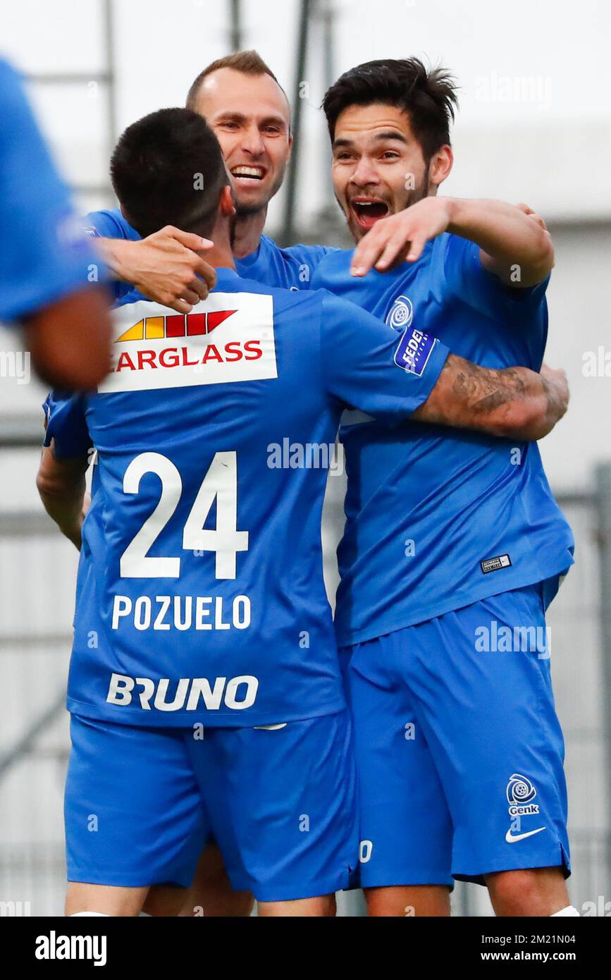 Thomas Buffel de Genk célèbre après avoir marqué le match de la Jupiler ...