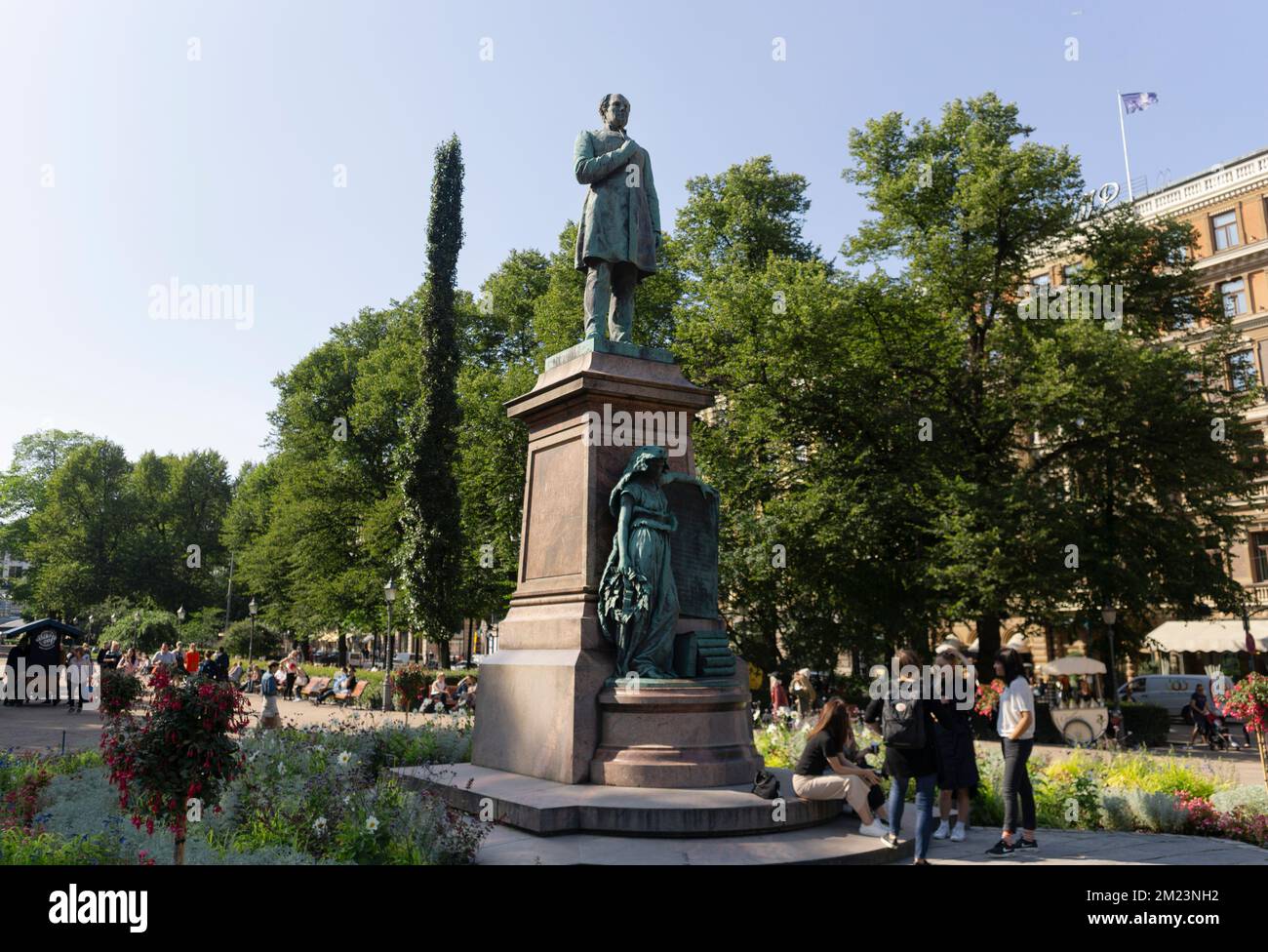 Statue de john ludvig runeberg Banque de photographies et d’images à ...