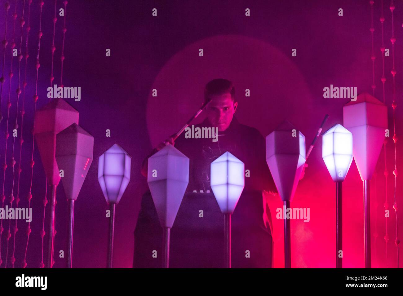 Purity ring Banque de photographies et d’images à haute résolution - Alamy