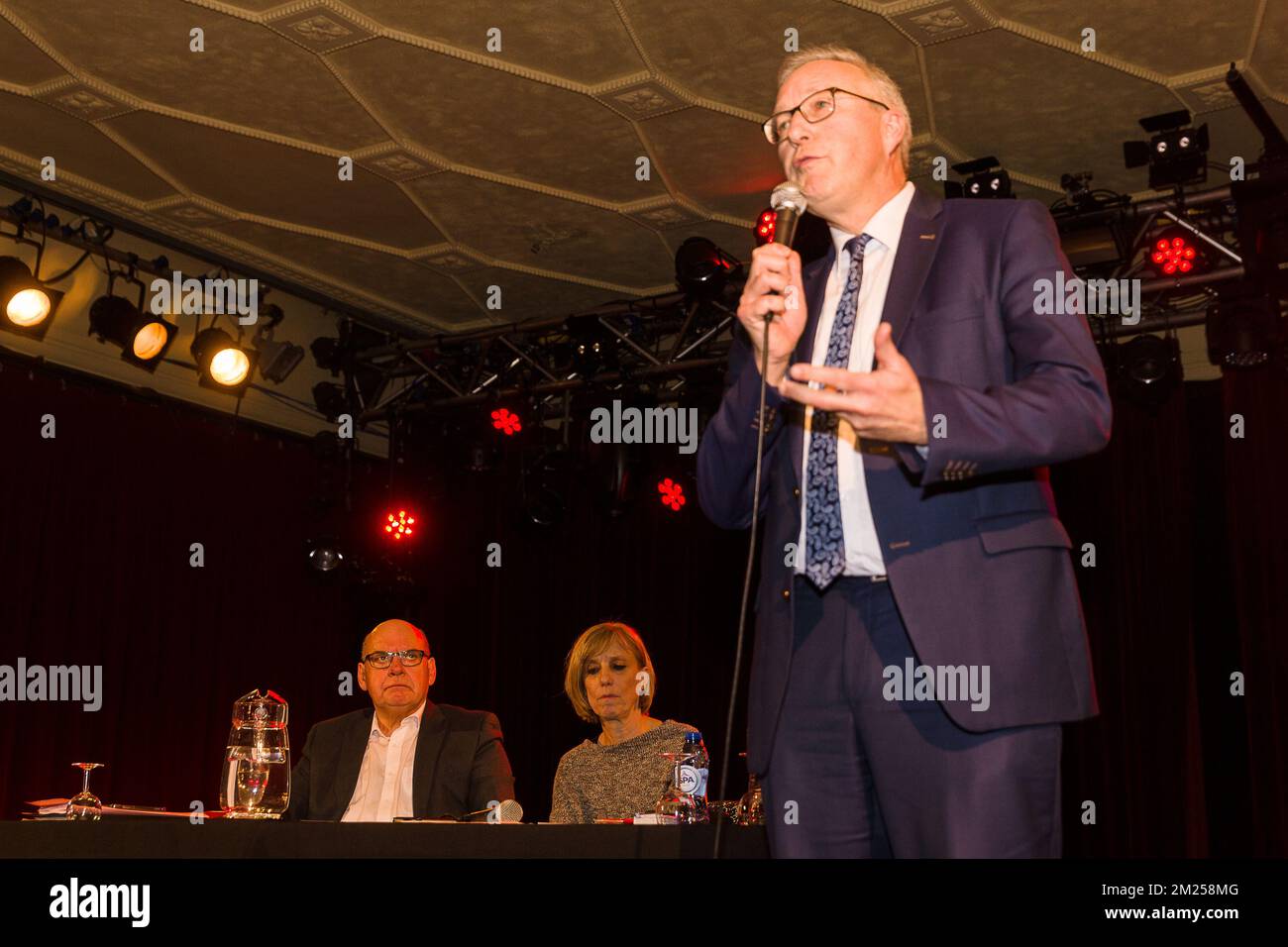 Gent Alderman Rudy Coddens photographié lors d'une réunion de fête de ...