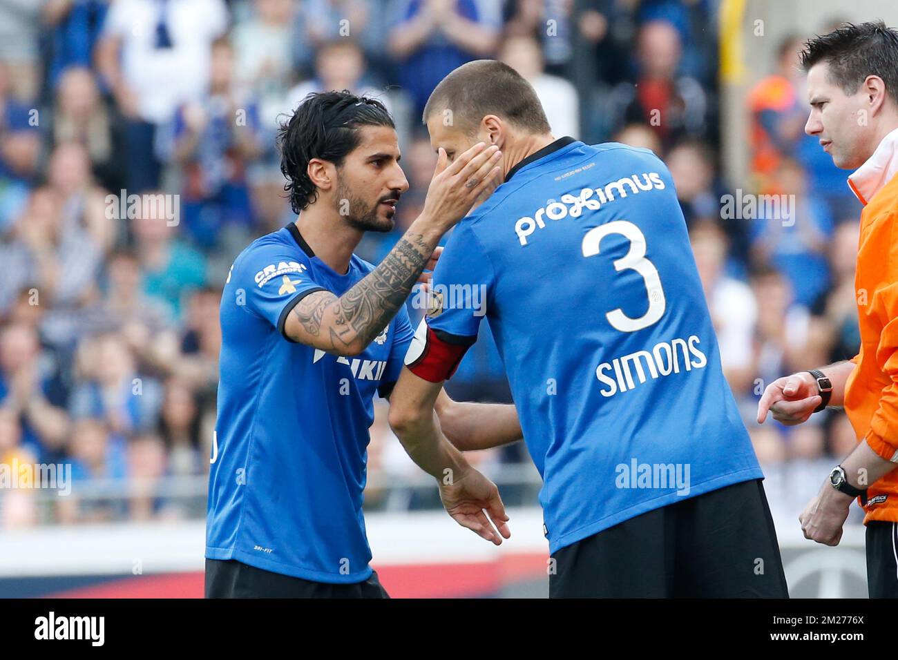 Lior Refaelov du Club et Timmy Simons du Club photographiés lors du ...