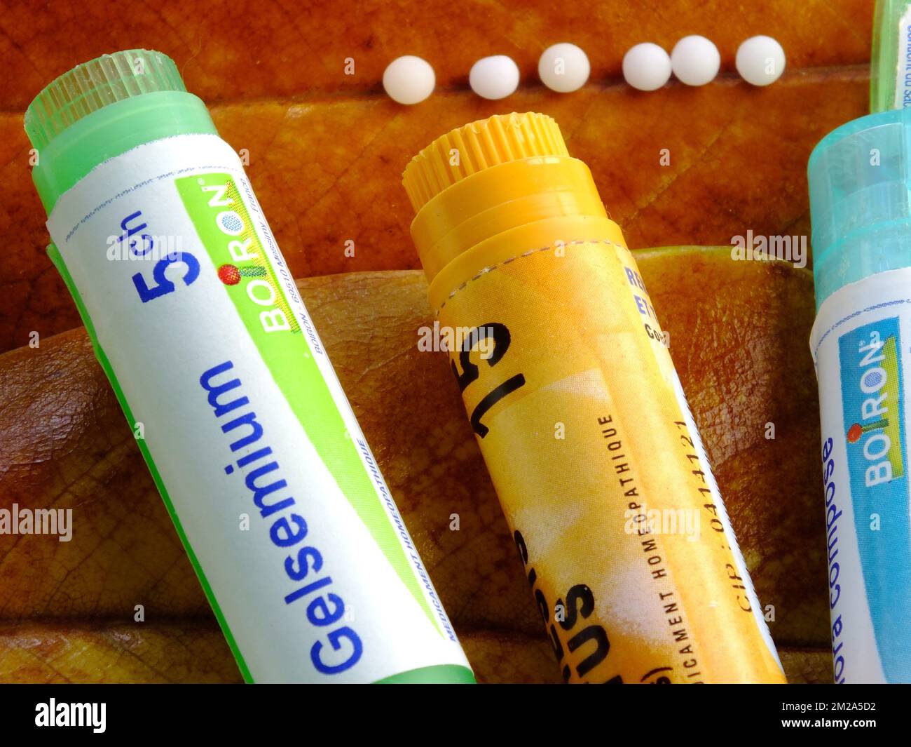 Tubes granules homéopathie Banque de photographies et d’images à haute ...