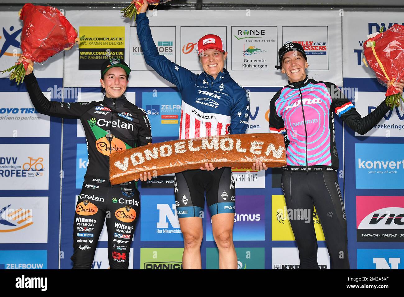 Dutch Maud Kaptheijns, US Katie Compton et British Helen Wyman ...