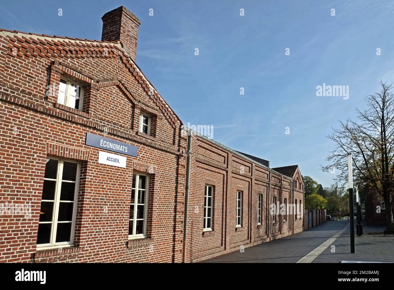 Hauts de France | hauts de France - Familistère de guise - Résidence ...