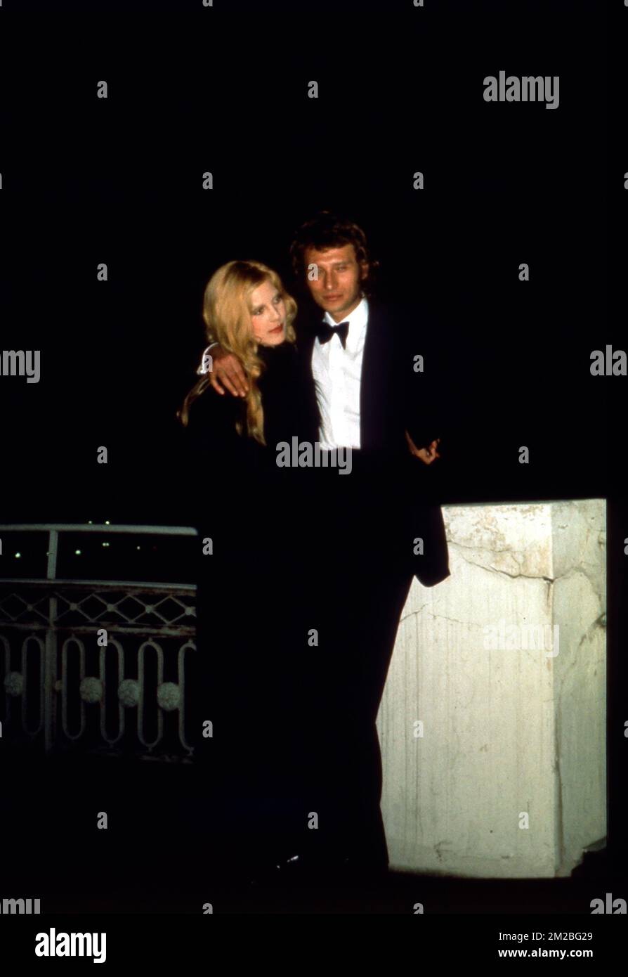 Johnny hallyday | Johnny hallyday et Sylvie Vartan Archives 'années 70' 20/06/1973 Photo Stock ...