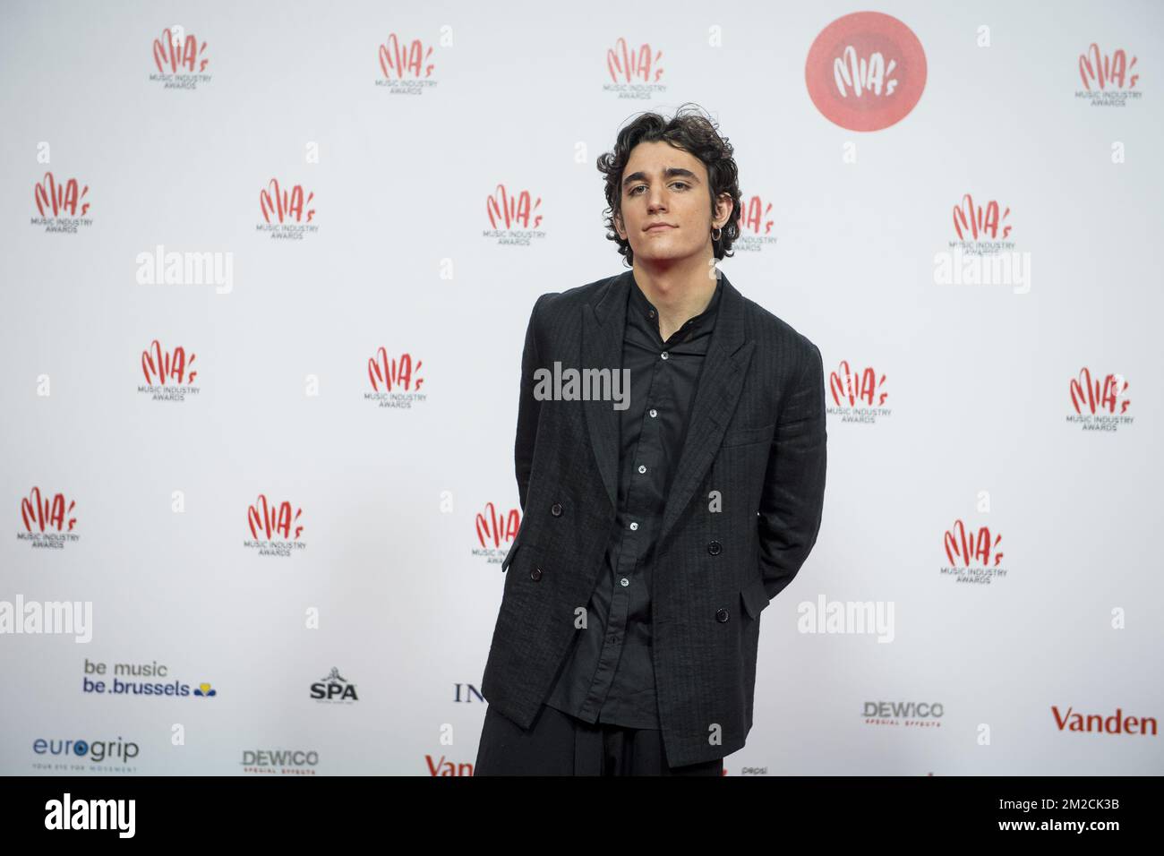 L'artiste Tamino-Amir Moharam Fouad aka Tamino photographié sur le tapis rouge à l'arrivée pour ...