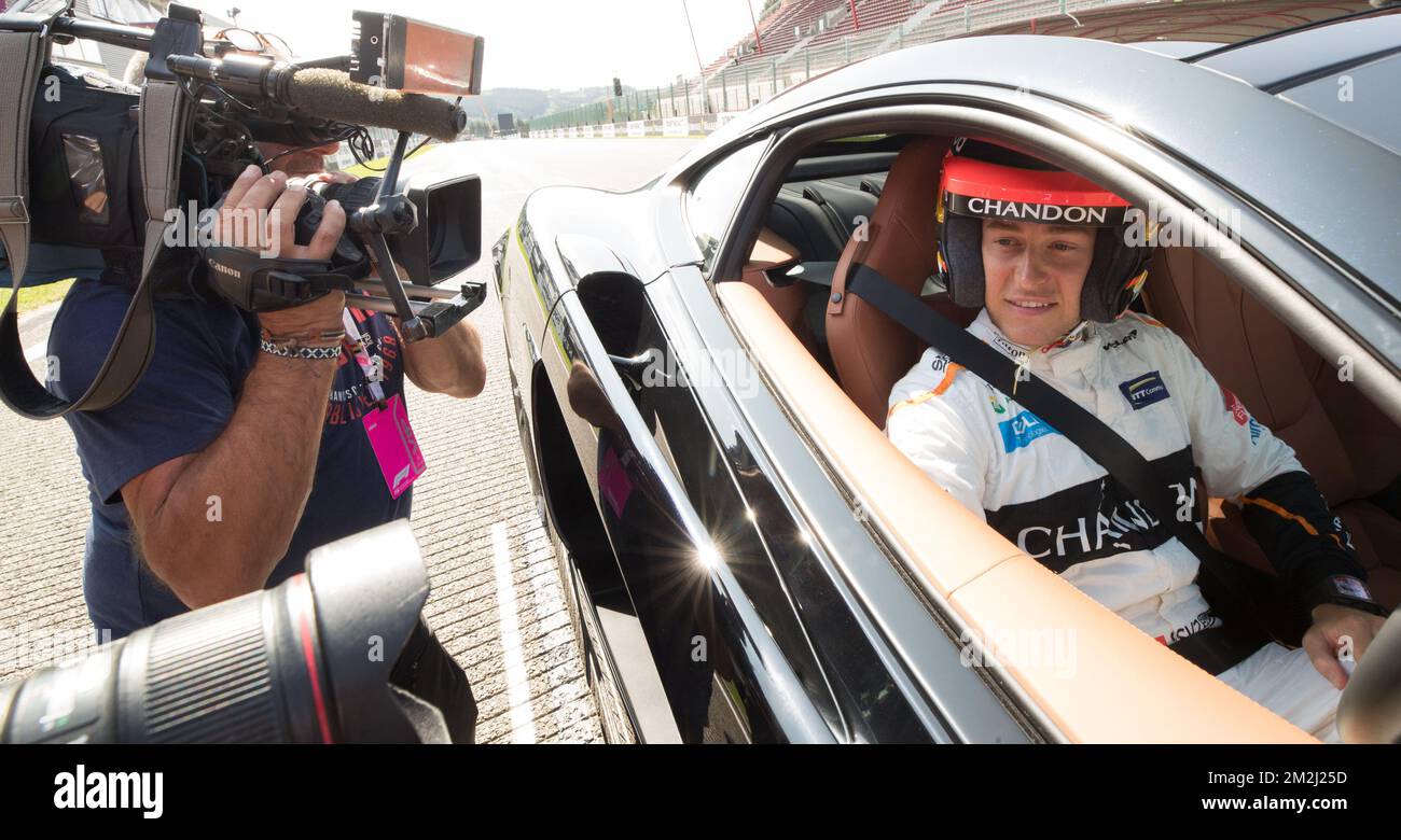 Le pilote belge de McLaren, Stoffel Vandoorne, photographié lors des ...