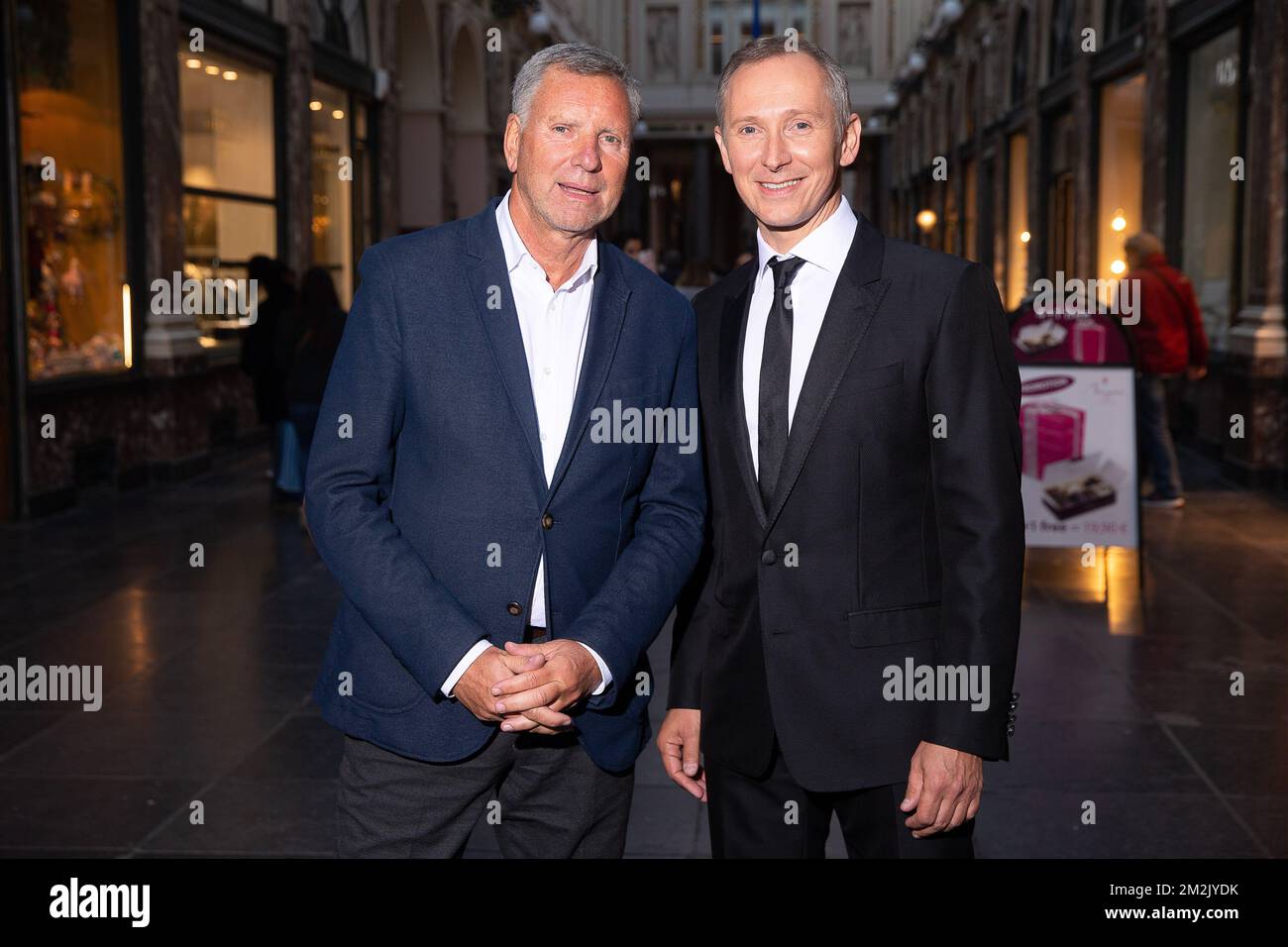 Alain Courtois, échevin de Bruxelles, et Helmut Lotti alias Helmut ...