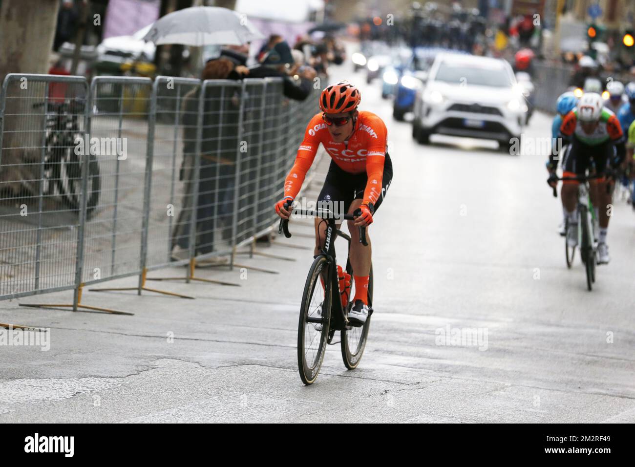 Belge Gijs Van Hoecke de l'équipe CCC photographiée pendant la phase 6 ...