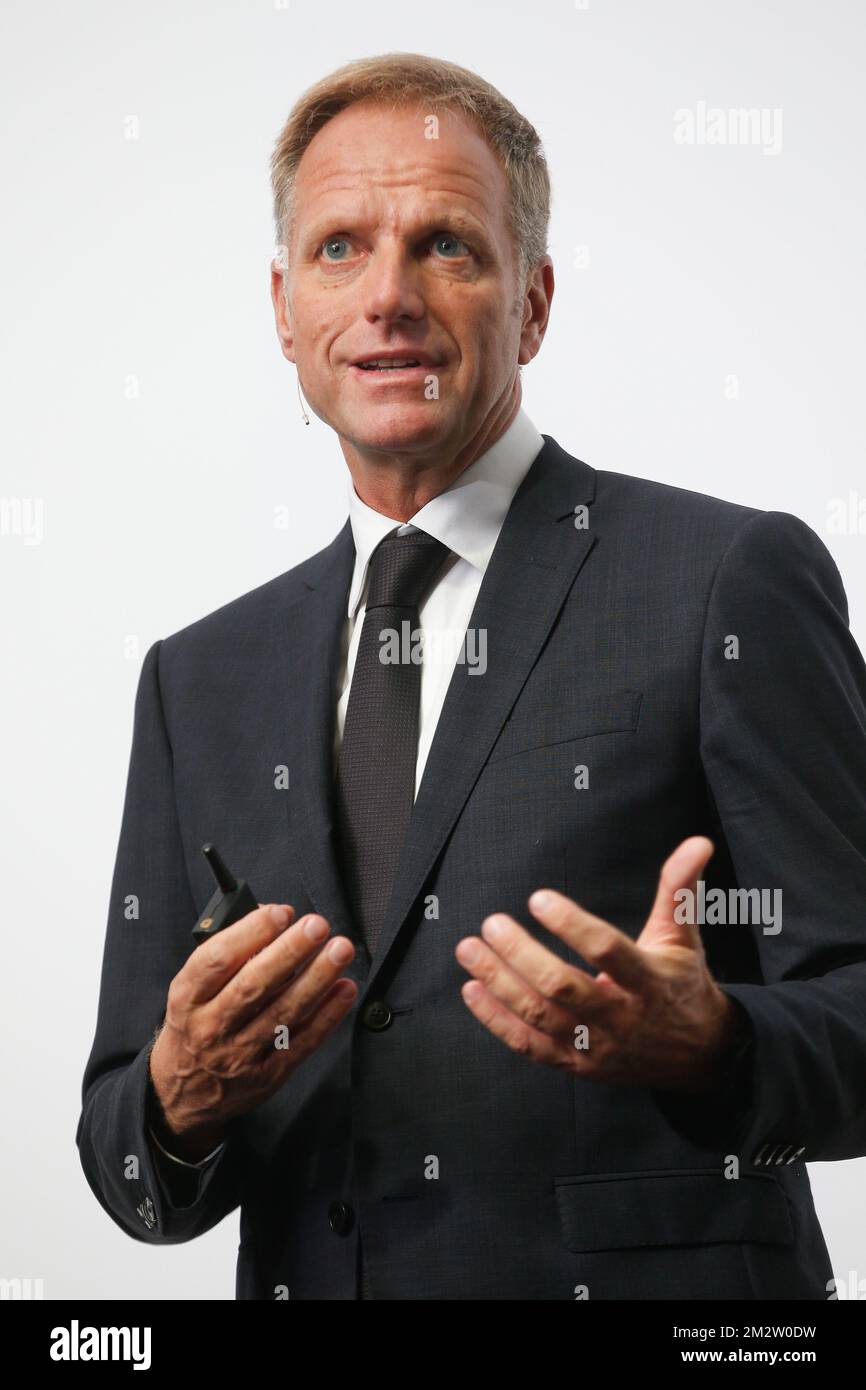 Peter Bossaert, PDG de KBVB URBSFA, a photographié lors d'une ...