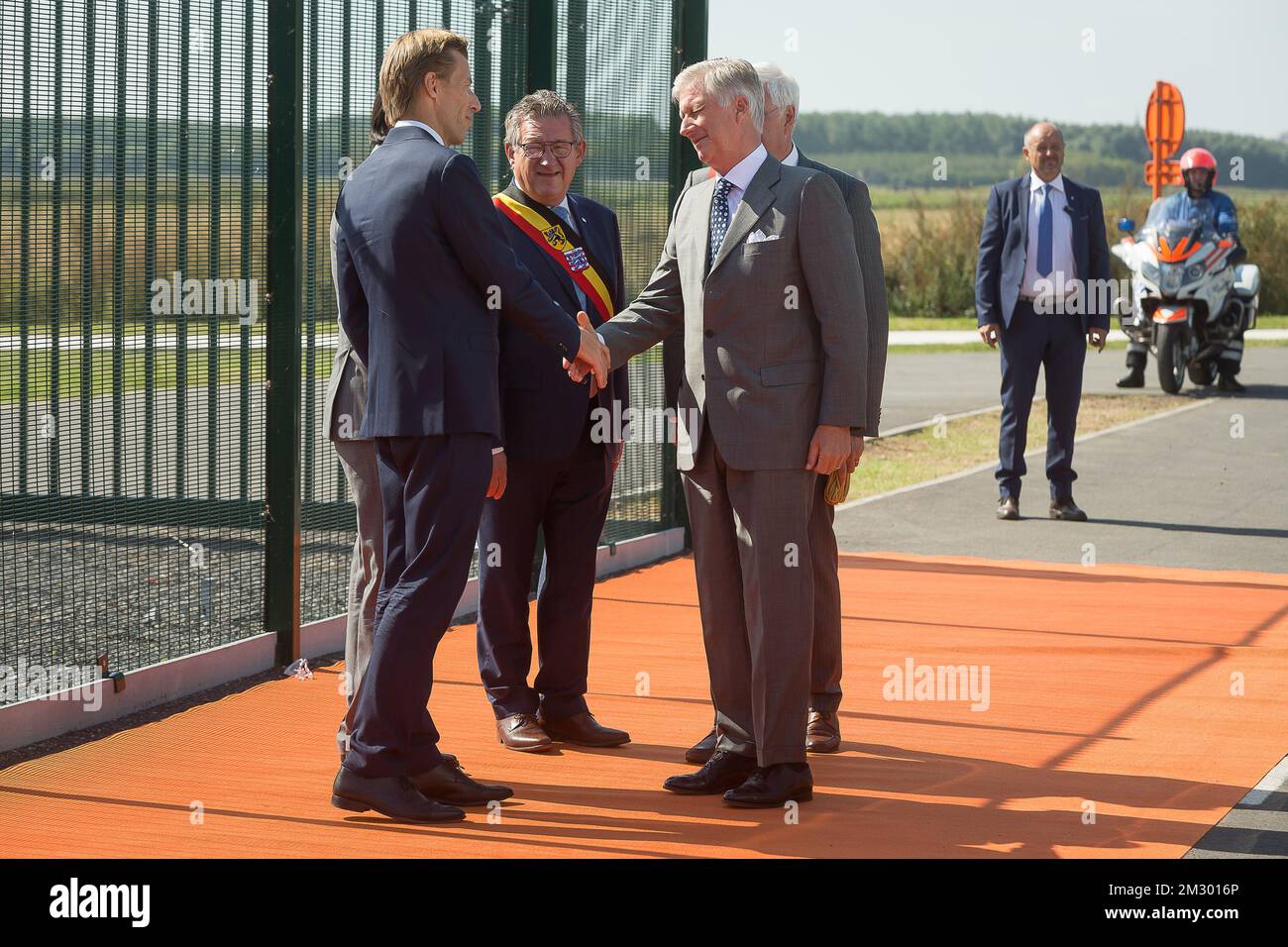 Elia CEO Chris Peeters, Bernard Gustin, Maire de Brugge, Dirk de fauw ...