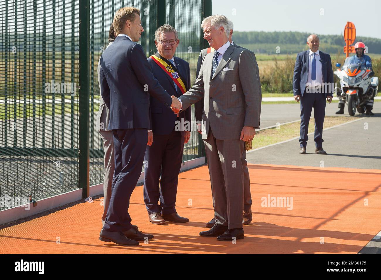 Elia CEO Chris Peeters, Bernard Gustin, Maire de Brugge, Dirk de fauw ...