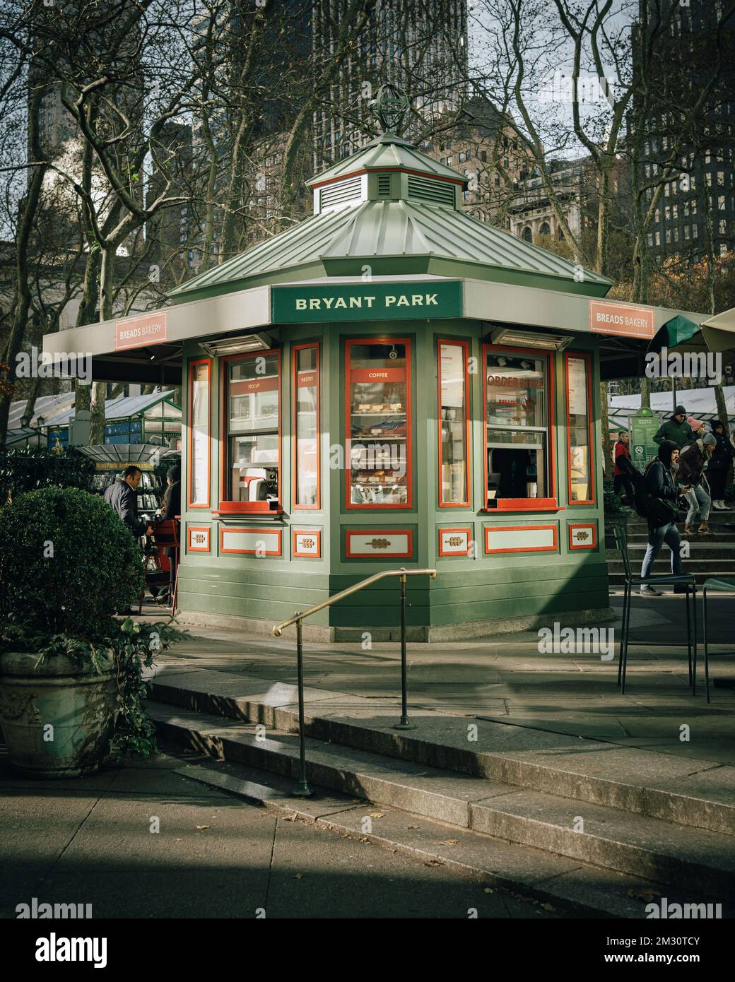 Cafe kiosk Banque de photographies et d’images à haute résolution - Alamy