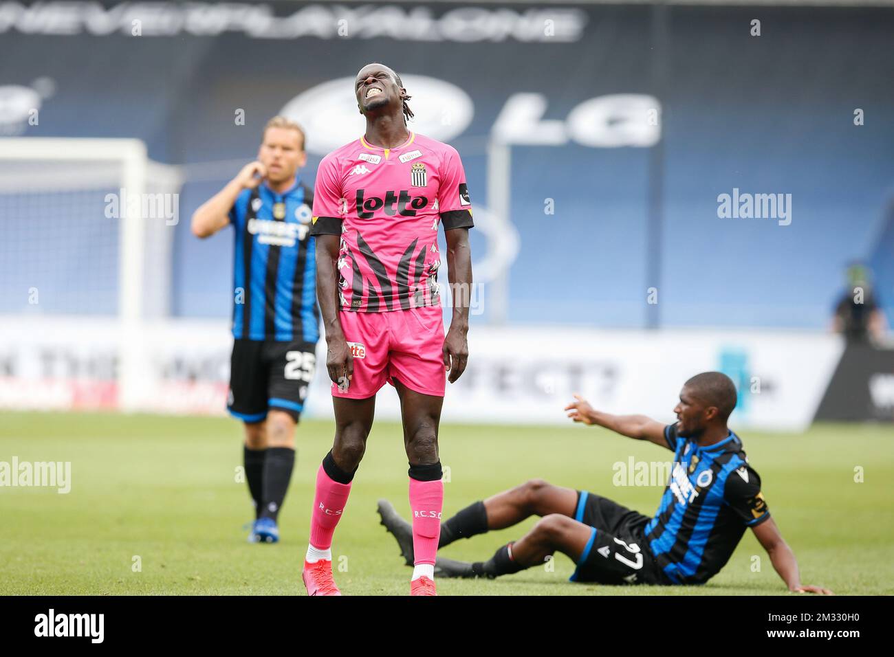Mamadou Fall de Charleroi réagit lors du match Jupiler Pro League entre ...