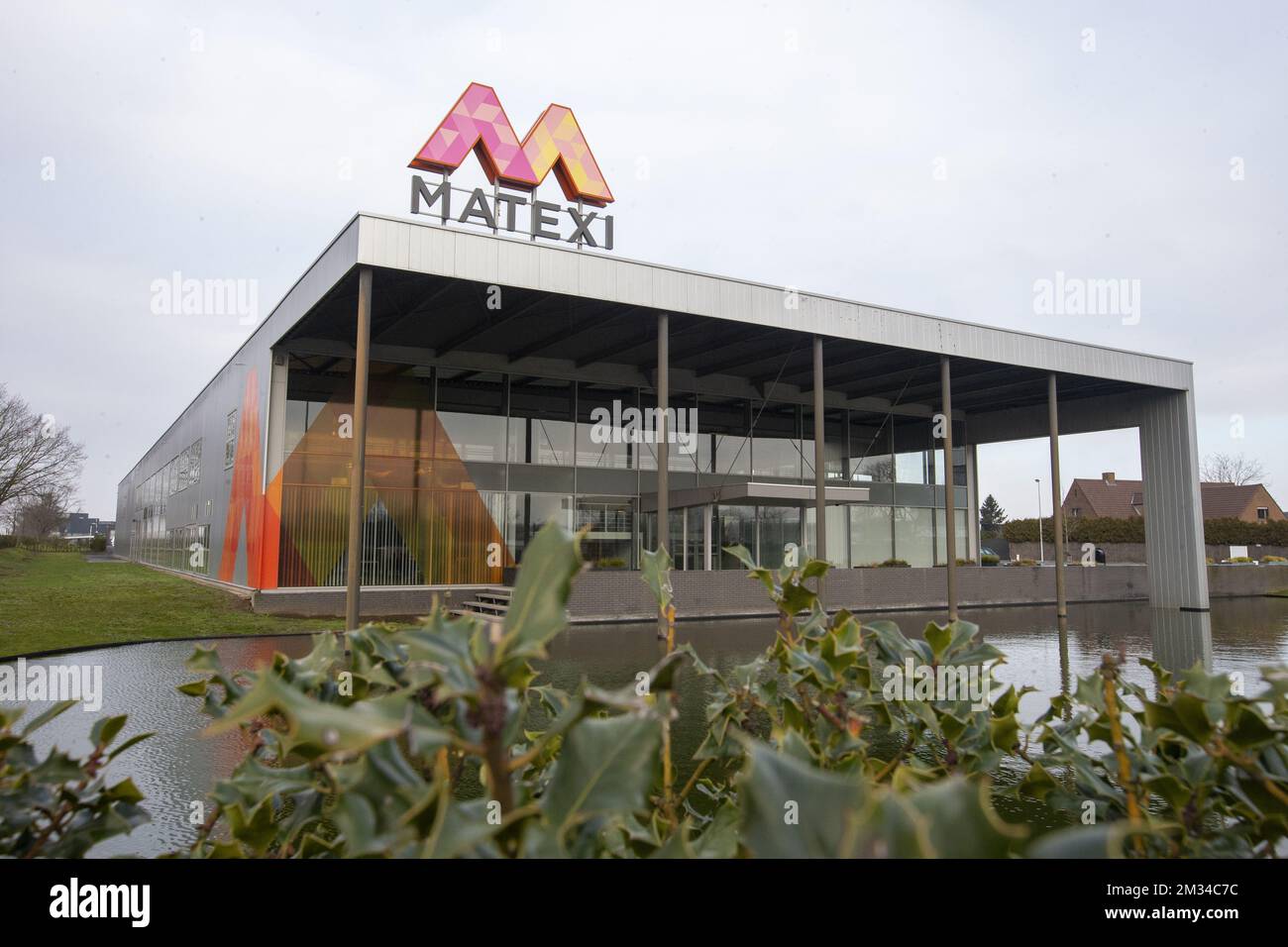 L'illustration montre le siège de Matexi à Waregem, dimanche 31 janvier ...