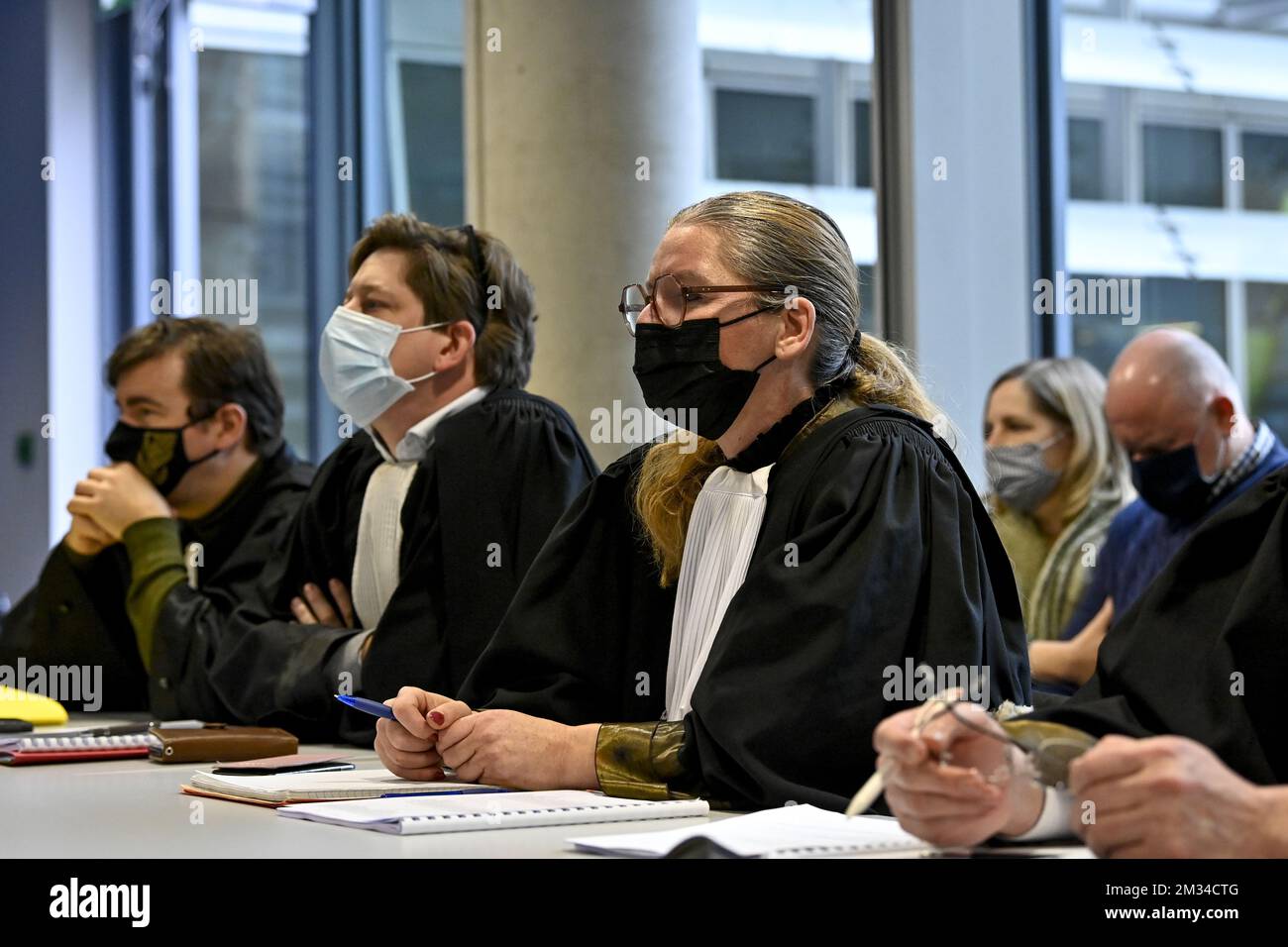 L'avocat Iris Exelmans photographié pendant la composition du jury pour ...
