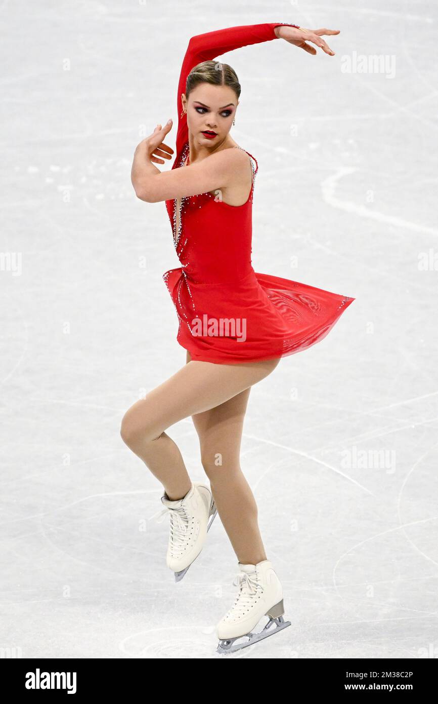 La patineuse belge Loena Hendrickx photographiée en action pendant le programme court de la ...
