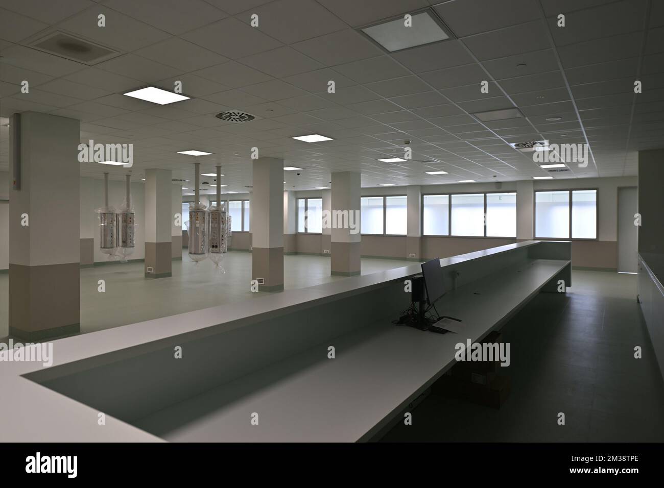 L'illustration montre une visite du réseau hospitalier d'Anvers ...