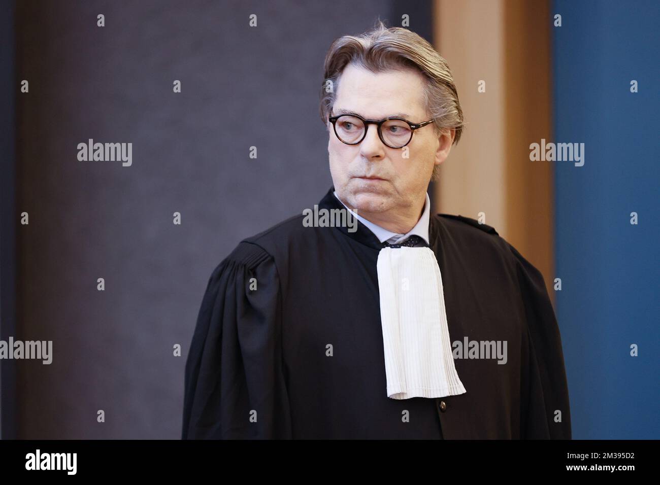 L'avocat Michel Bouchat photographié au début du procès d'Emilie ...