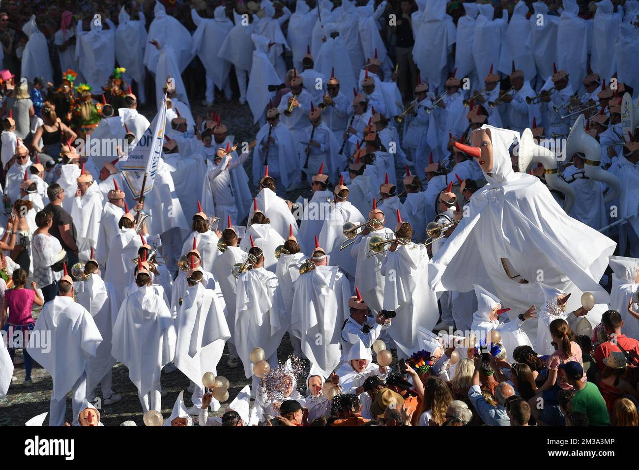Carnaval blancs moussis Banque de photographies et d’images à haute ...